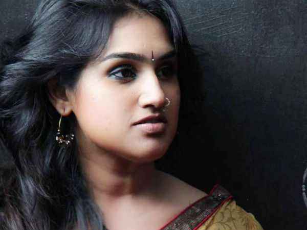 Vanitha Vijayakumar Gets Eliminated From Bigg Boss 3 Tamil | Bigg Boss ...