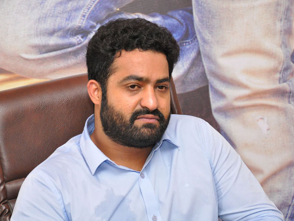 RRR: SS Rajamouli Finalises Jr NTR's Leading Lady But There's A Catch ...