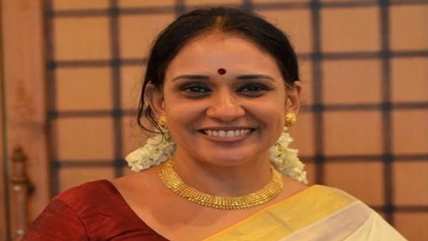 Maala Parvathi Comes Out In Support Of Trans Women Makeup Artist, Says ...