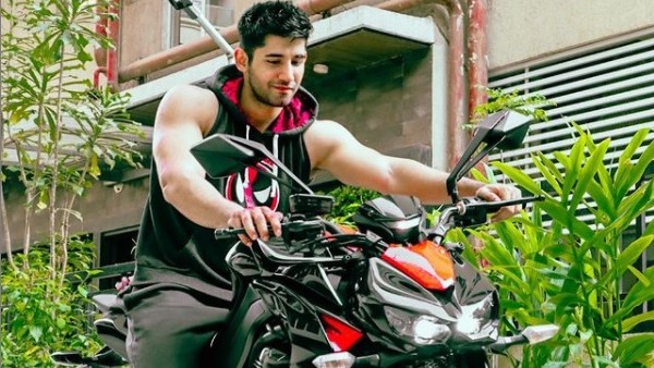 Roadies Fame Varun Sood Gets Signed By Dharma’s DCA Talent, Karan Johar ...