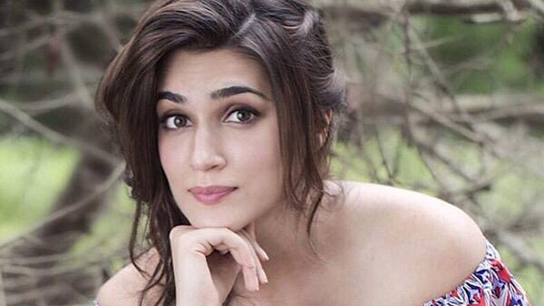 Kriti Sanon Gifts Herself Swanky New Car Post The Success Of Mimi ...