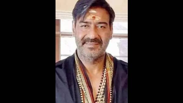 Ajay Devgn Took A Palki And Not Stairs At The Sabarimala Temple Due To ...