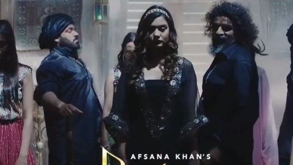 Karan Kundrra & Divya Agarwal's Music Video Bechari Sung By Afsana Is ...