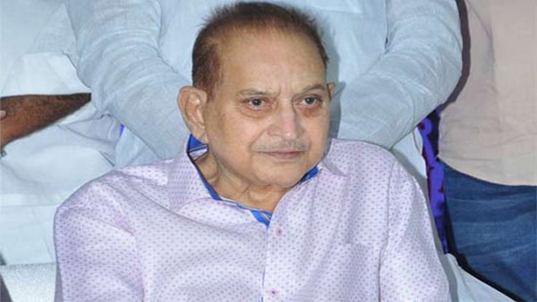 Veteran Actor, Mahesh Babu's Father, Superstar Krishna (80) Succumbs To ...