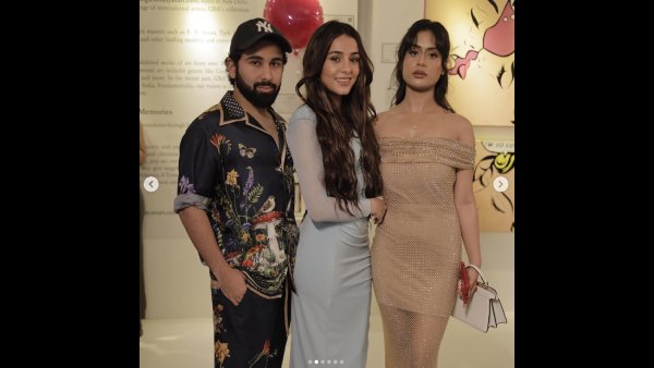 PICS: Ajay Devgn & Kajol's Daughter Nysa Devgan Sizzles in A Shimmery ...