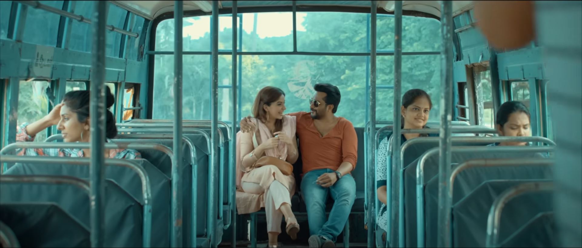 Vasantha Mullai Movie Review: Bobby Simha’s Unique Fantasy Film Doesn’t Work For All! - Filmibeat