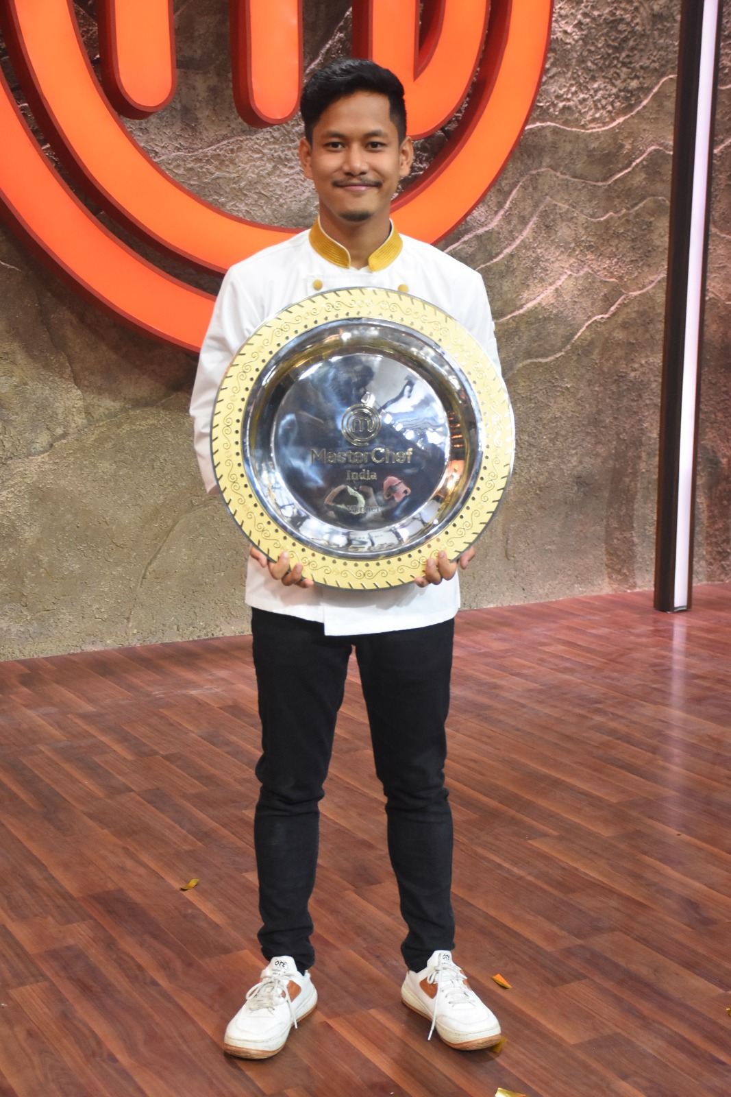 What MasterChef India 7 Winner Nayanjyoti Saikia Won? Golden Chef Coat ...
