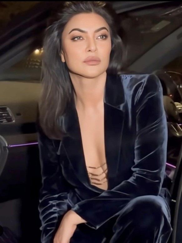 HT India’s Most Stylish Awards: Sushmita Sen, Janhvi Kapoor & Ananya; A Look At Best And Worst ...