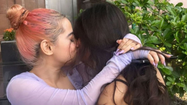 Is Uorfi Javed Bisexual ? Sources Claim The Actress Dating Her Close ...