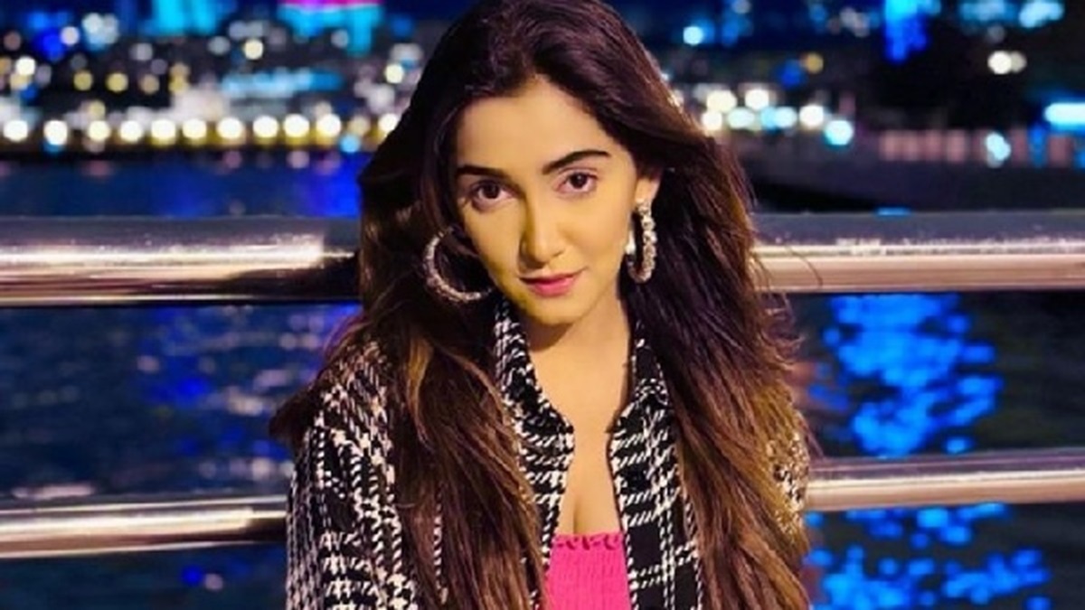 Chand Jalne Laga Twist: Srishti Jain Joins Cast Of Kanika Mann-Vishal ...