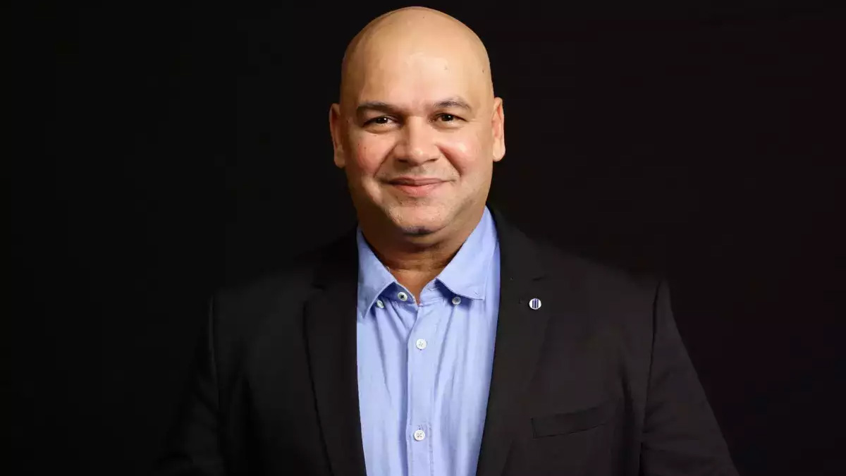 Who Is Suresh Menon | Bigg Boss Malayalam 6 Actor Suresh Menon | Suresh ...