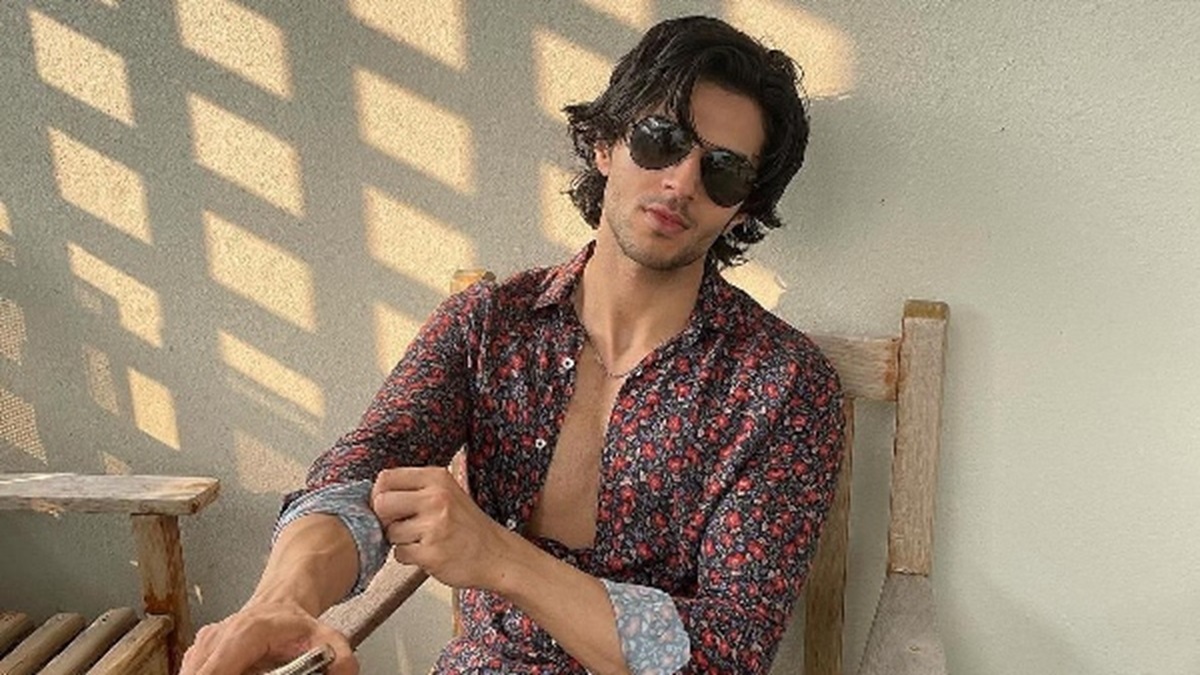 Siddharth Gupta Is The Perfect Bollywood Heartthrob & These Pics Are A Proof - Filmibeat