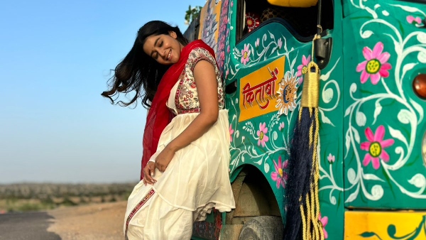 Suhagan Chudail Actress Debchandrima Singha Roy On Learning Van Driving ...