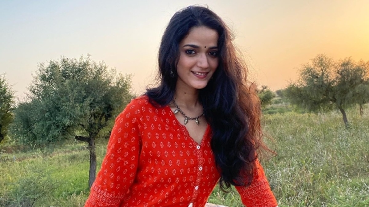 “I am a very spiritual person” says Siddhi Sharma from the show Ishq Jabariya - Filmibeat