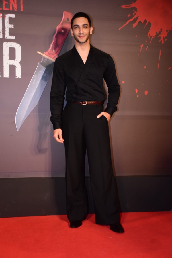 Kill Movie Premiere: From Janhvi Kapoor To Ananya Panday, Star Kids Lit ...