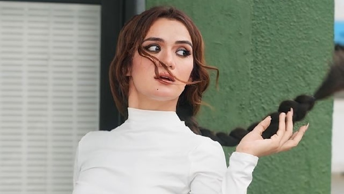 Fans Meet Their Favourite Star Aradhana Sharma in Ranchi - Filmibeat