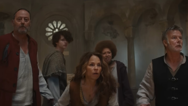 'Family Pack' Netflix Trailer, Plot, Cast, Crew, And More Details ...