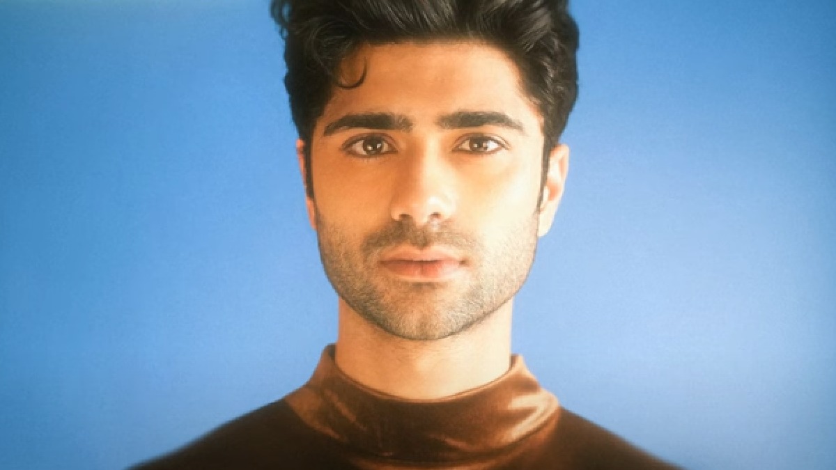 Taaruk Raina Treats Audience With Heart-wrenching Track ‘Majboor ...