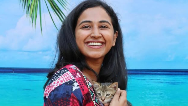 Bigg Boss Tamil 8: RJ Ananthi's Fees Per Episode For Vijay’s Show Will ...
