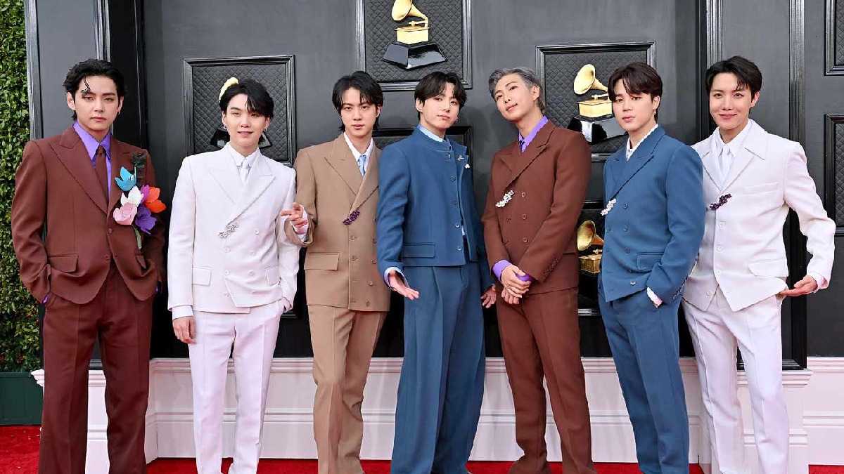 BTS To Release New Group (V, SUGA, Jungkook, Jimin, RM, J-hope, Jin ...