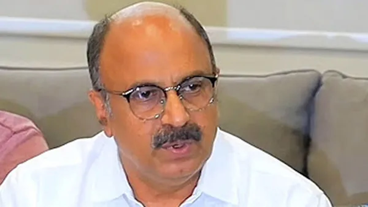 Actor Siddique Alleged To Be Guilty In Police Charge Sheet In Sexual ...