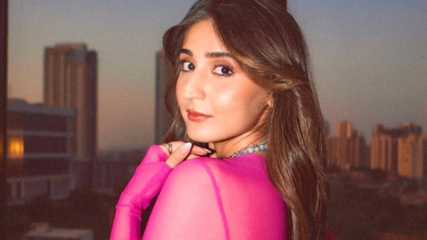 Dhvani Bhanushali Birthday: 5 Times The Birthday Girl Made Our Hearts Smile With Her Songs ...