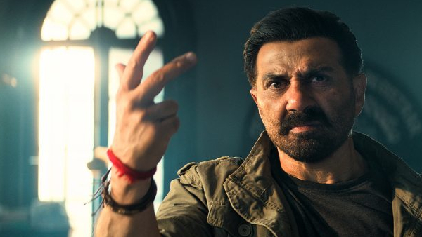 Jaat Box Office Collection Day 7: Sunny’s Film Beats Yamla Pagla Deewana Lifetime Collection In ...