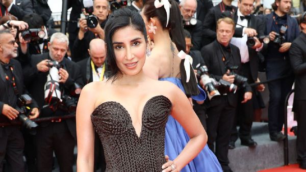 Parul Gulati Captivates At Cannes Film Festival With Unique Human Hair ...