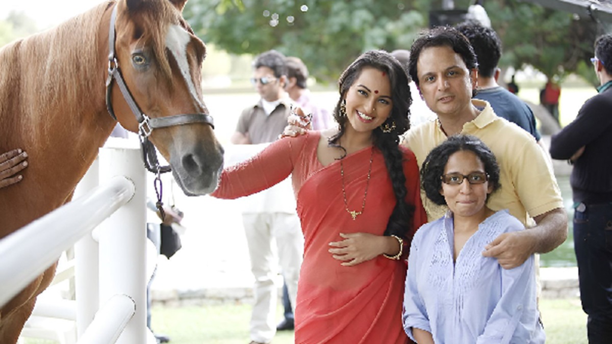 Sonakshi Sinha Birthday Special: 5 Iconic Songs by Vinay Sapru ...