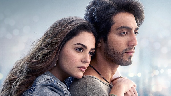 Saiyaara Movie Review And Rating: Ahaan Panday-Aneet Padda Smashing ...