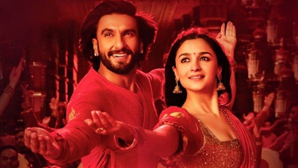 Proud Alia Bhatt Shares Unseen BTS From Dhindhora Baje Dance Sessions ...
