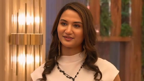 Rise And Fall Fame Anaya Bangar’s DMs Flooded With Marriage Proposals ...