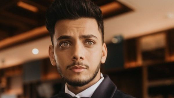 Vishal Jethwa Overwhelmed By Love at TIFF For His Humble Performance In Homebound - Filmibeat