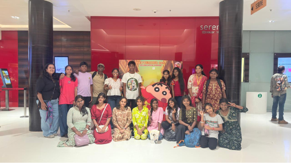 The Spicy Kasukabe Dancers in India: Shin chan’s Big-Screen Fun Lights ...