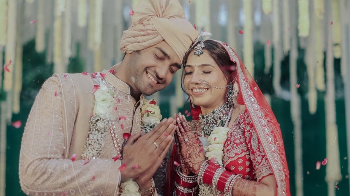 Influencer Mahesh Keshwala, Host Of The Thugesh Show, Ties the Knot ...