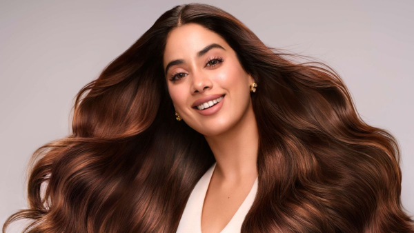Janhvi Kapoor Spills The Beans On Her Haircare Secret, Reveals Which ...