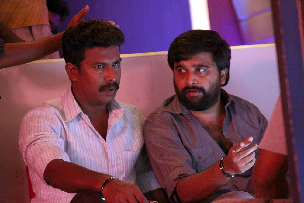 Eesan Movie Poster & Photos | Eesan Movie Location Pics | Eesan Tamil ...