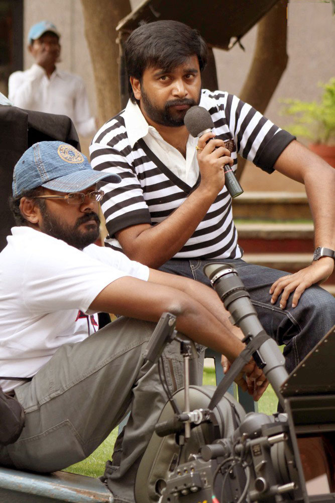 Eesan Movie Poster & Photos | Eesan Movie Location Pics | Eesan Tamil ...