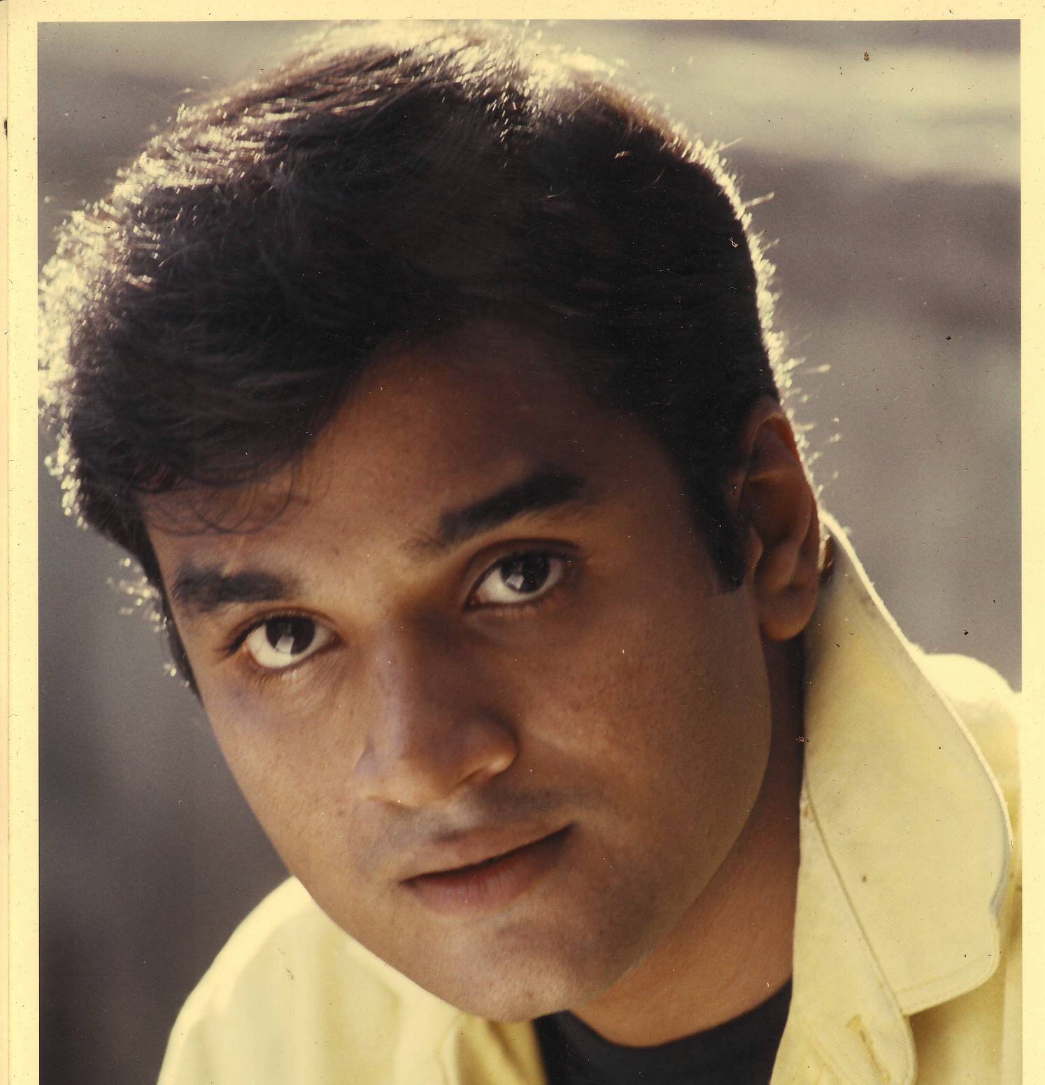 Charu Mohan - Photos, Videos, Birthday, Latest News, Height In Feet ...