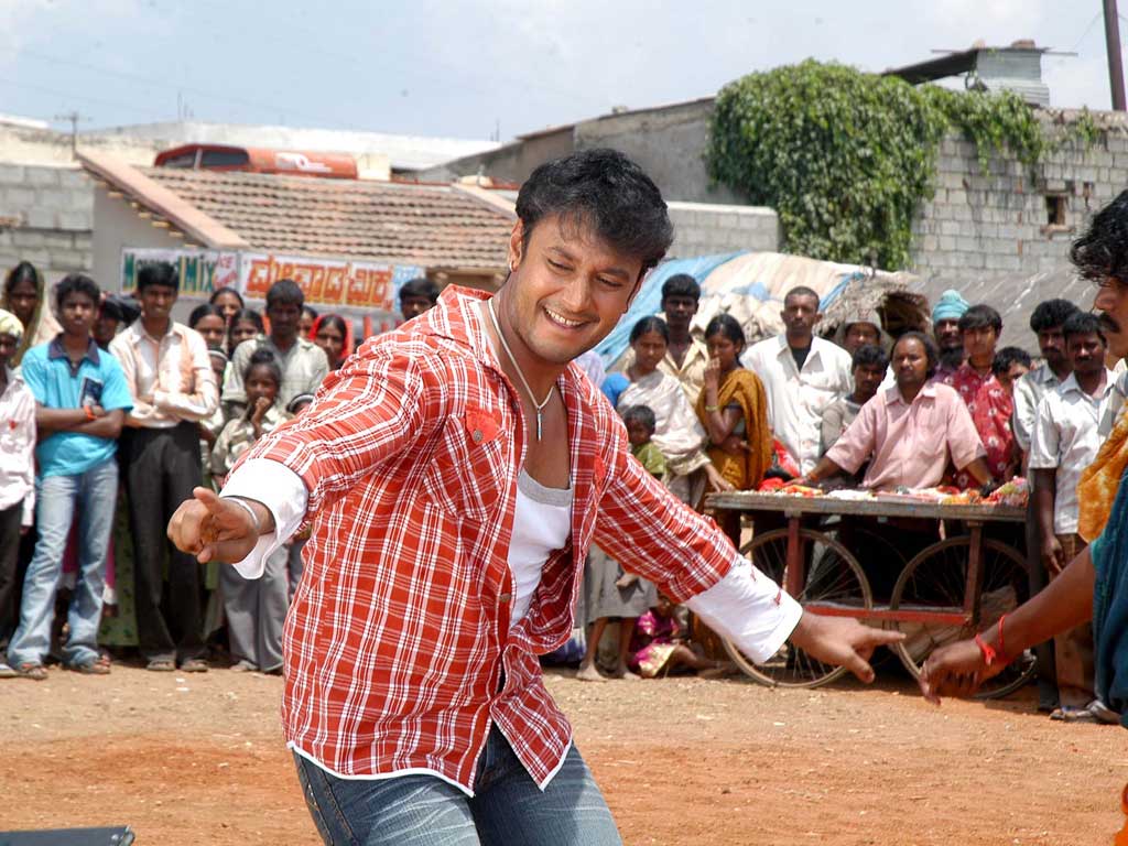 Boss Fan Photos | Boss Photos, Images, Pictures # 12839 - FilmiBeat