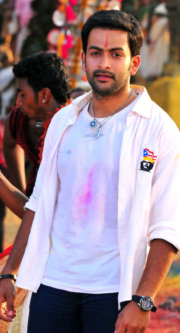 Pokkiri Raja Movie Poster & Photos | Pokkiri Raja Movie Location Pics ...