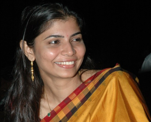 Chinmayi - Photos, Videos, Birthday, Latest News, Height In Feet ...