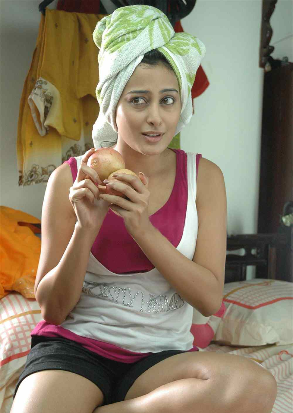 Pancharangi Movie Poster & Photos | Pancharangi Movie Location Pics ...