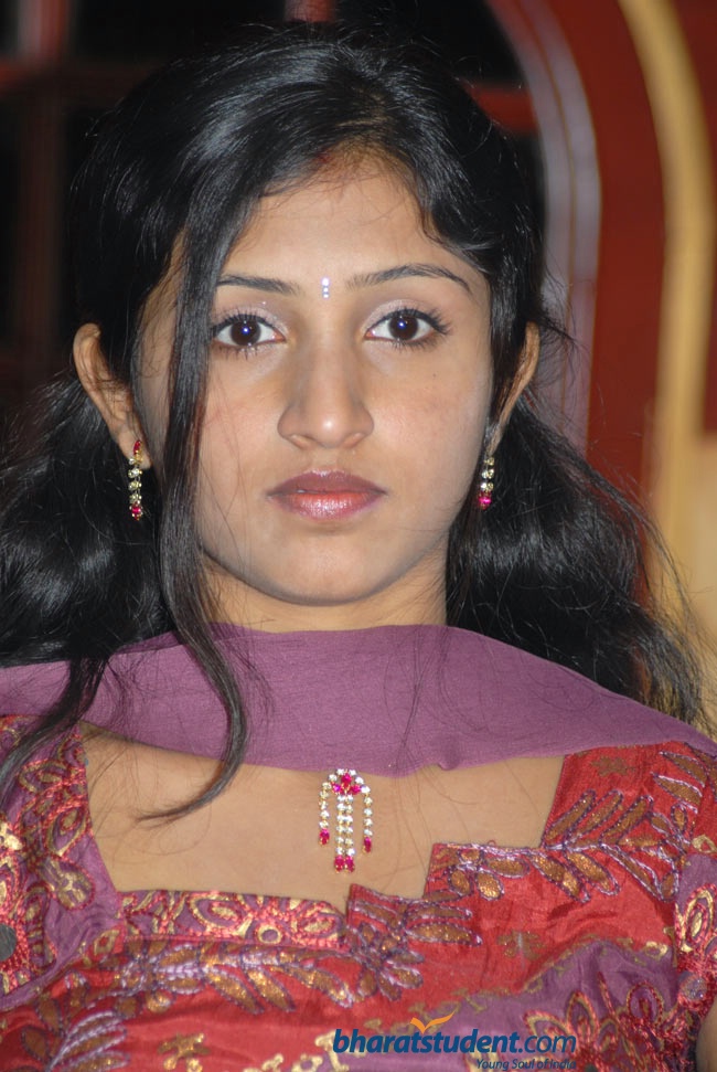 Supreeta - Photos, Videos, Birthday, Latest News, Height In Feet ...