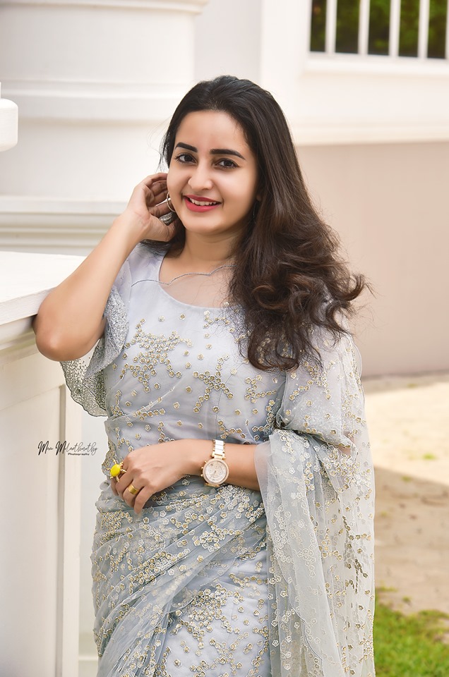 Bhama (Bhamaa) - Photos, Videos, Birthday, Latest News, Height In Feet ...