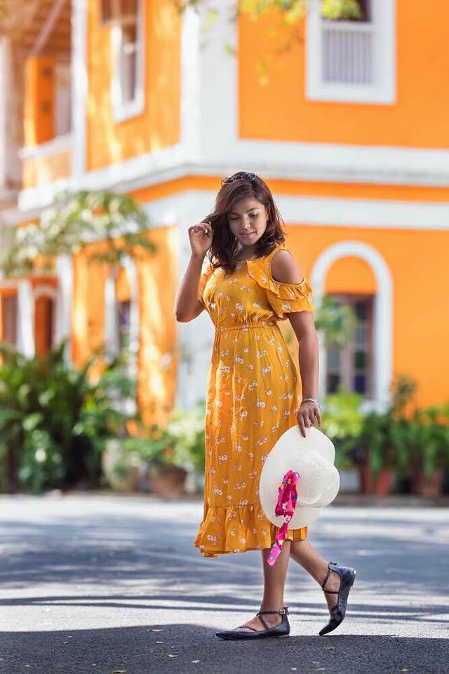 Pooja Devariya - Photos, Videos, Birthday, Latest News, Height In Feet ...