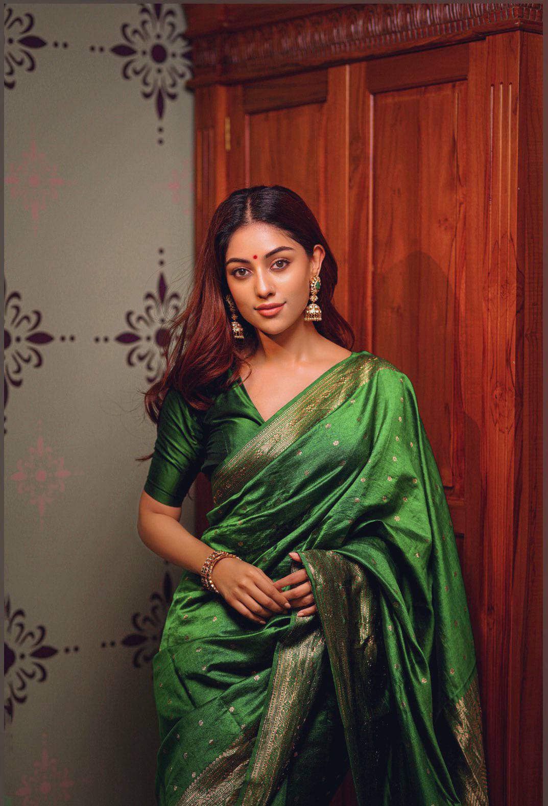 Anu Emmanuel - Photos, Videos, Birthday, Latest News, Height In Feet ...