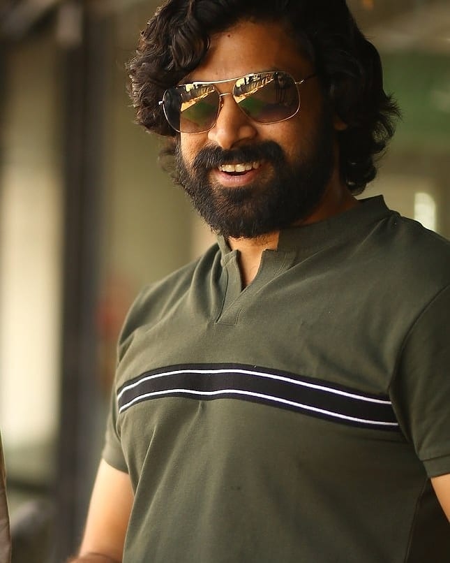 Shritej - Photos, Videos, Birthday, Latest News, Height In Feet - FilmiBeat