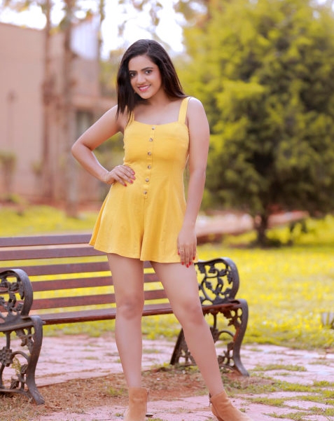 Harshitha - Photos, Videos, Birthday, Latest News, Height In Feet ...