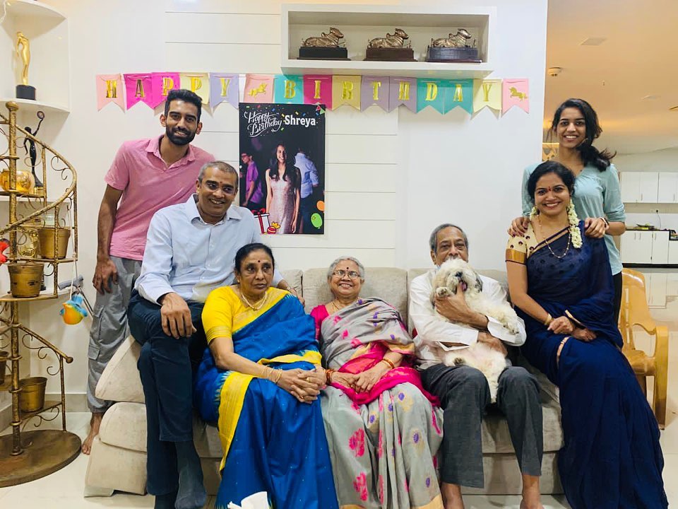 Sunita - Photos, Videos, Birthday, Latest News, Height In Feet - FilmiBeat